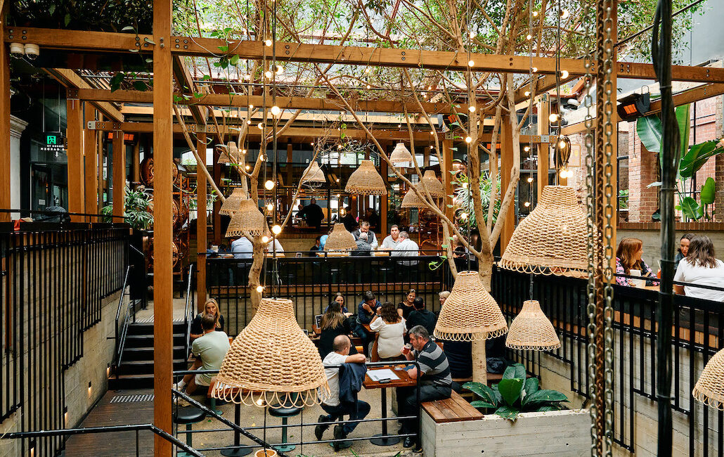 Best Pub Melbourne CBD | Flinders Lane Pubs, Restaurants & Bar